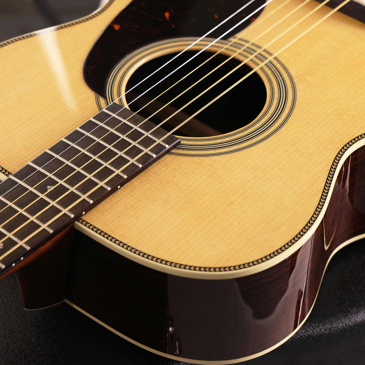 Martin 00-28 Acoustic Guitar Natural 2025 | The Music Zoo