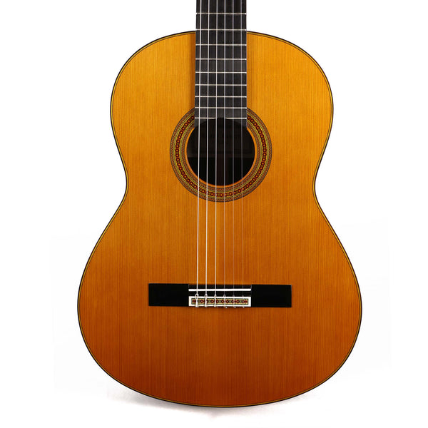 Yamaha GC32C Classical Nylon String Guitar Natural | The Music Zoo