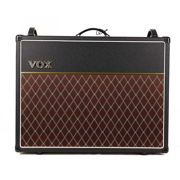 Vox AC15 Custom Twin 2x12 Combo Amplifier | The Music Zoo