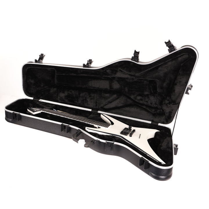 Jackson Custom Shop Warrior Snow White with Black Bevels | The Music Zoo