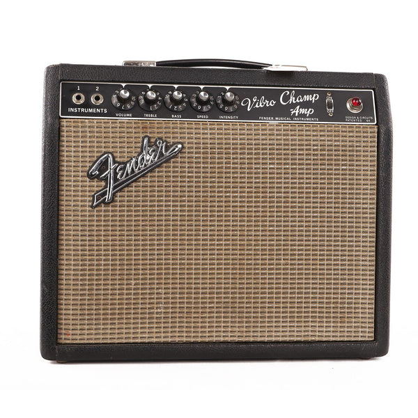 1967 Fender Vibro Champ Amplifier | The Music Zoo