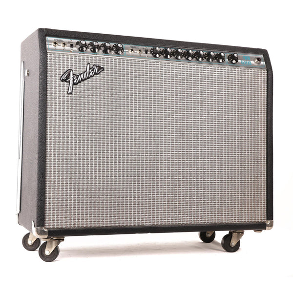 1975 Fender Twin Reverb Silverface 2x12 Combo Amplifier | The Music Zoo