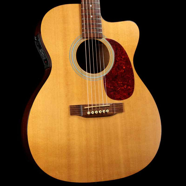 Martin 000C-1E Auditorium Natural 2000 | The Music Zoo